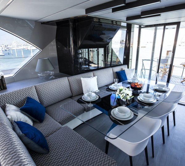 WAVE 50 Yacht Charter Details, WAVE | CHARTERWORLD Luxury Superyachts